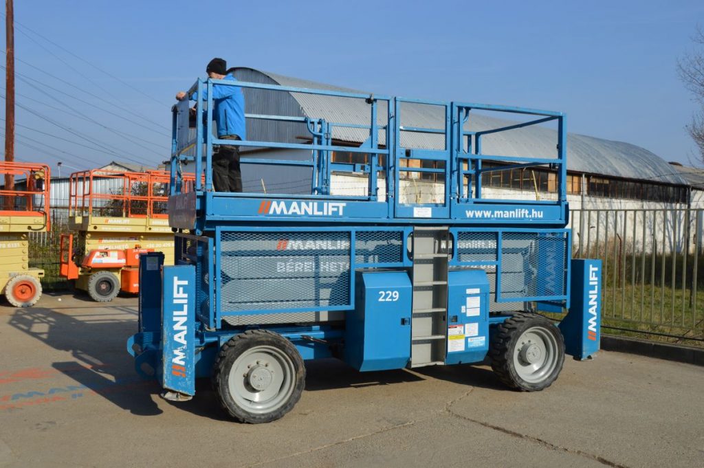 Genie GS 4390 RT (4WD, outriggers, DD) scissor lift, diesel - MANLIFT